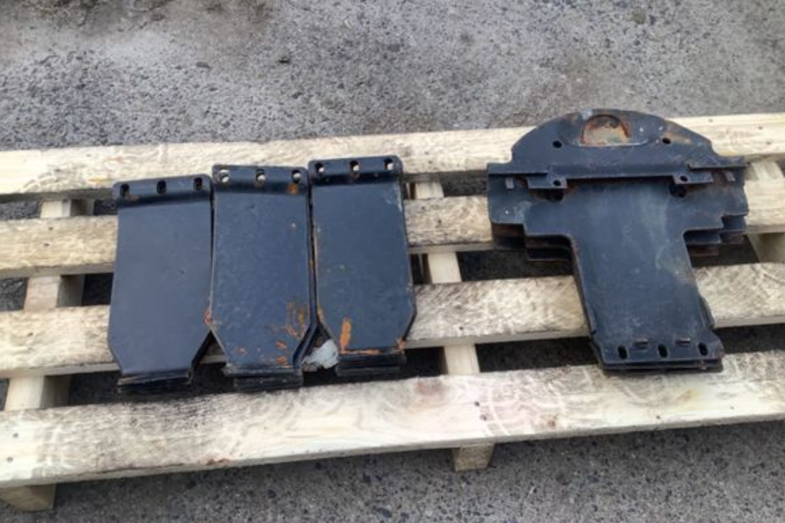 Claas mower parts. | Farmers Market